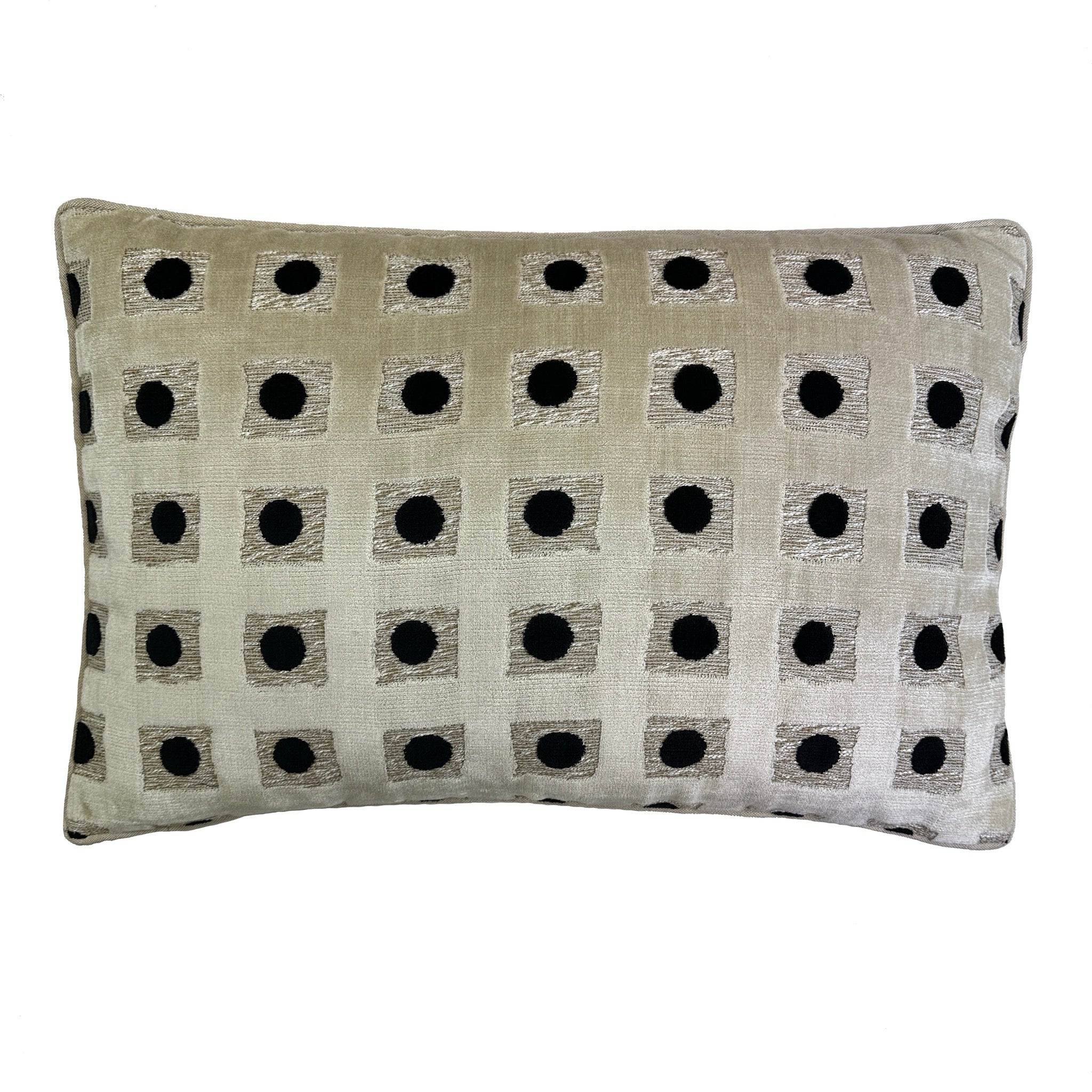 Domino Onyx 14 x 21 Pillow – Finch & Co